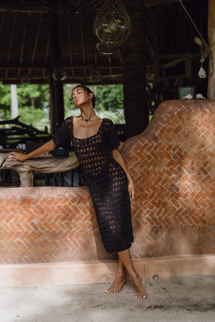 ISABELLE QUINN - SOFIA DRESS (NOIR)