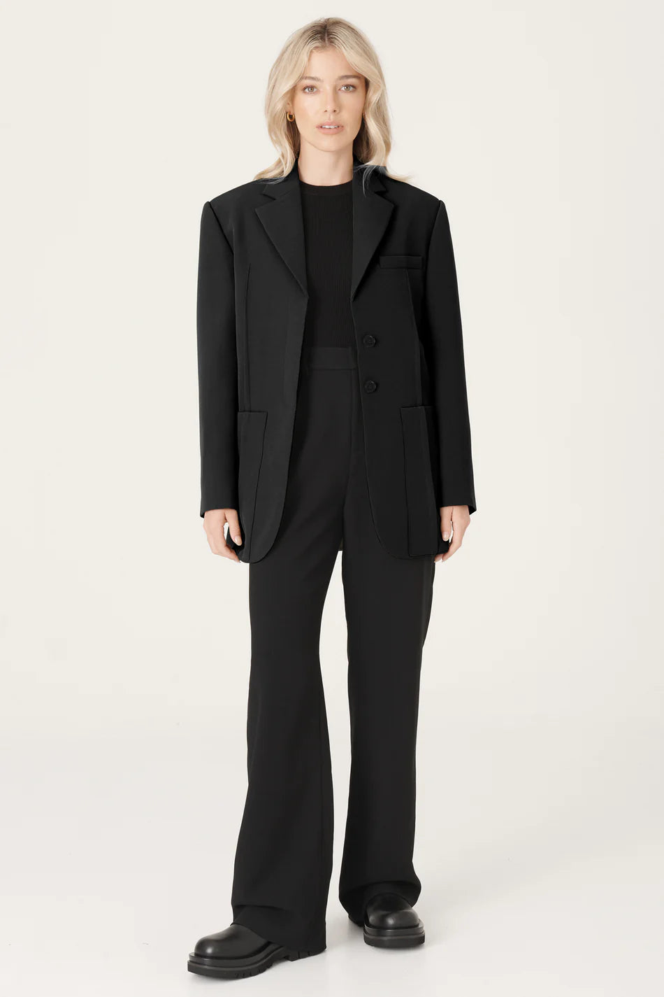 RAEF THE LABEL - HENLEY BLAZER BLACK